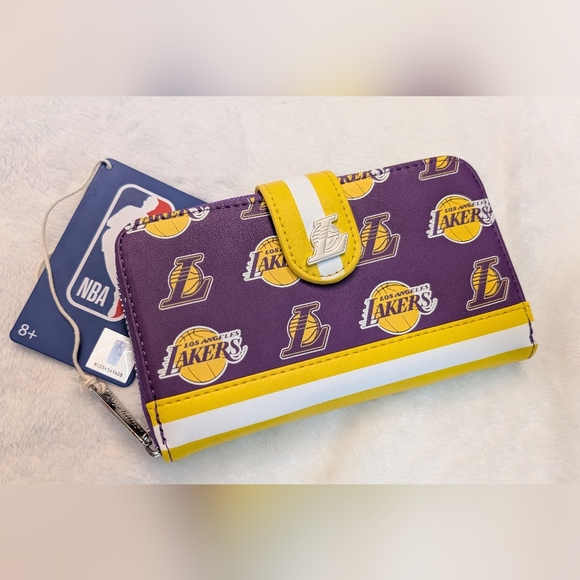 Loungefly | Other | Loungefly Nba La Lakers Logo Snap Zip Around Long ...